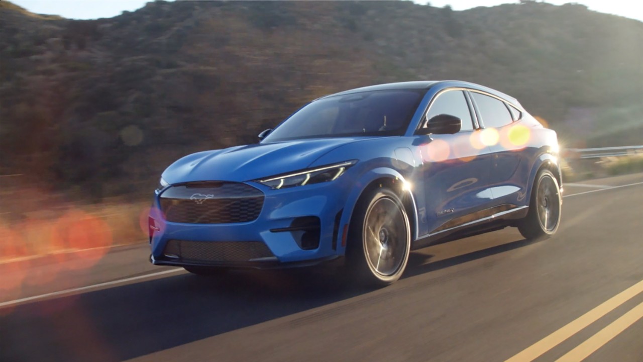 Ford lança Mustang Mach-E 100% elétrico; saiba preço e potência e veja ...
