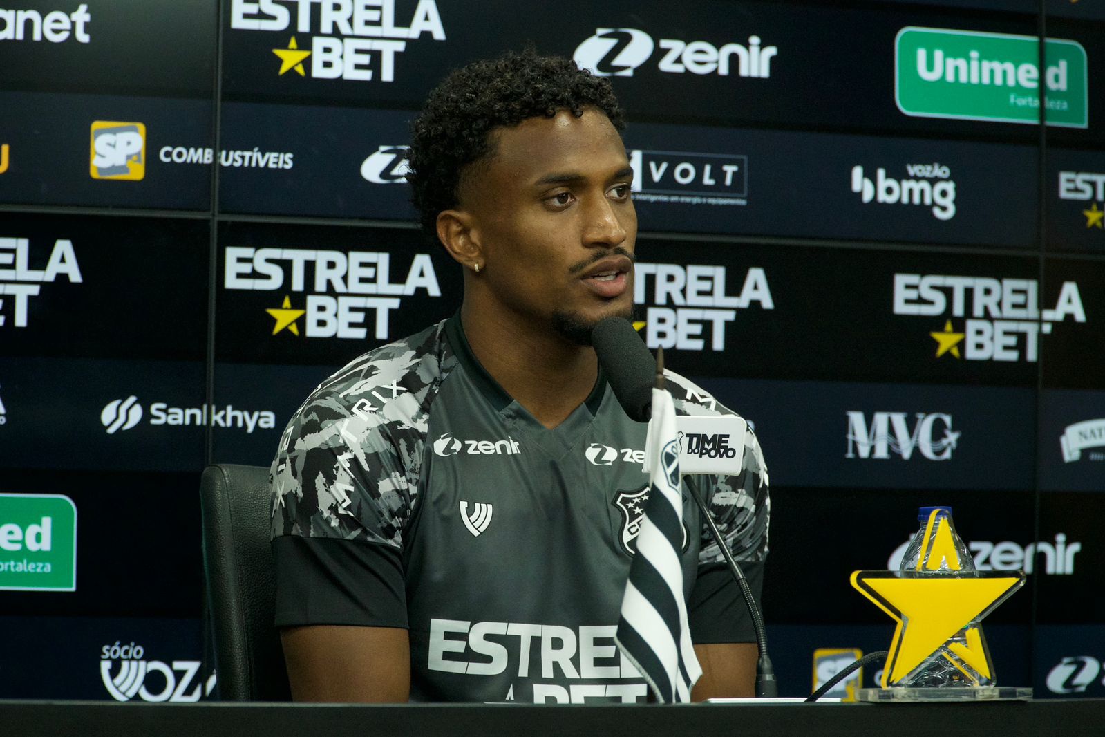 Saulo exalta estilo versátil e diz que pode jogar no Ceará de ...