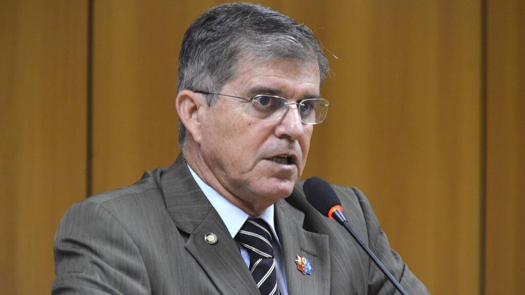 Partido Novo lança pré-candidatura do general Guilherme Theophilo ao ...